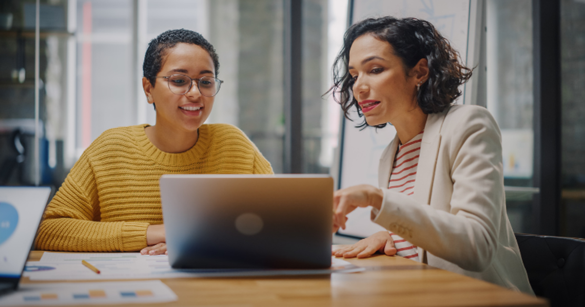 How Do People HR Compare? | PeopleHR
